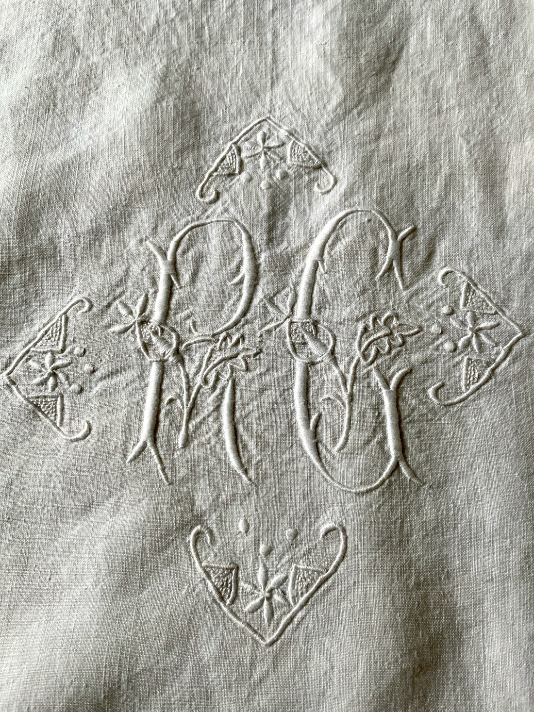 Antique and Vintage French Linens, Quilts, Textiles, Floor Runners ...