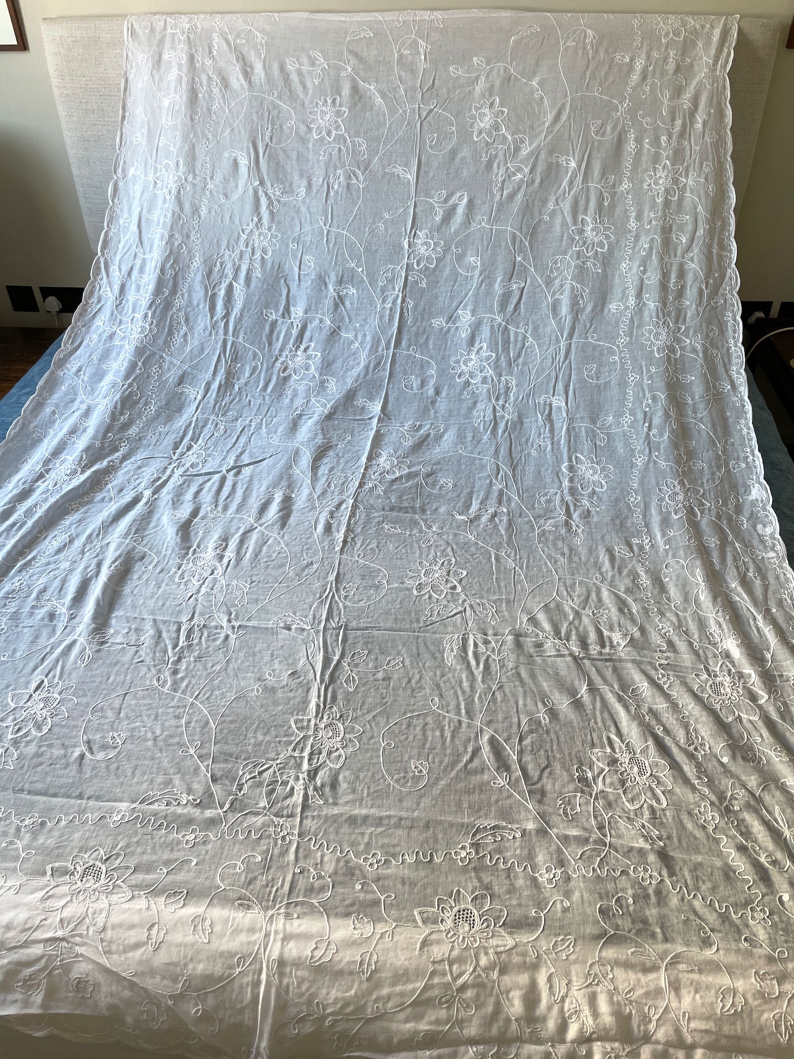 Antique and Vintage French Linens, Quilts, Textiles, Floor Runners ...